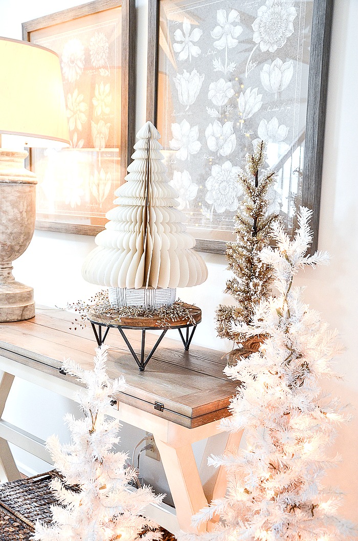 A CHRISTMAS MAGAZINE SHOOT - StoneGable