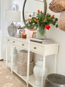 Foyer Table Decor: Easy Step By Step Styling Like A Pro - StoneGable