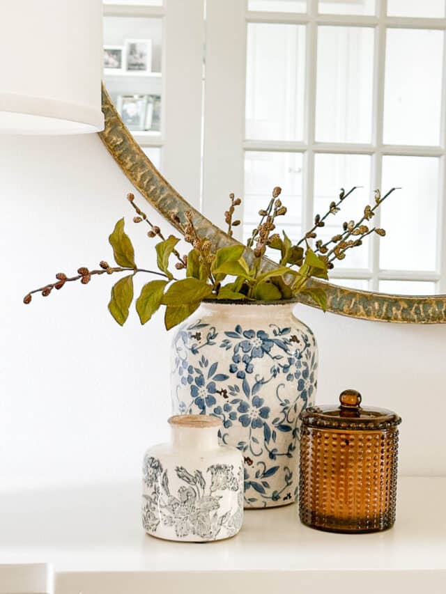 Foyer Table Decor: Easy Step By Step Styling Like A Pro - StoneGable