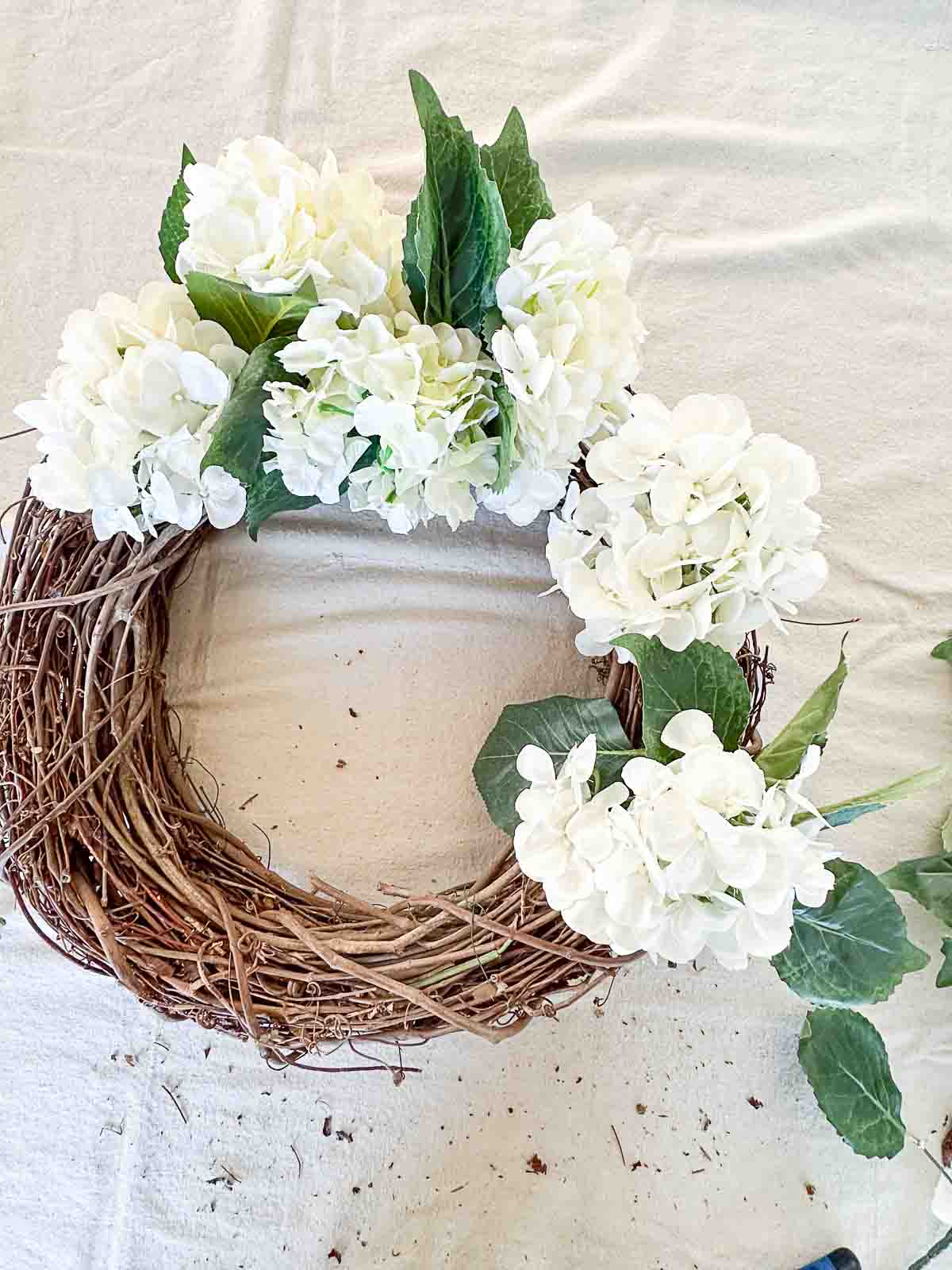 Dress Up Your Front Door: Simple Summer Hydrangea Wreath DIY - StoneGable