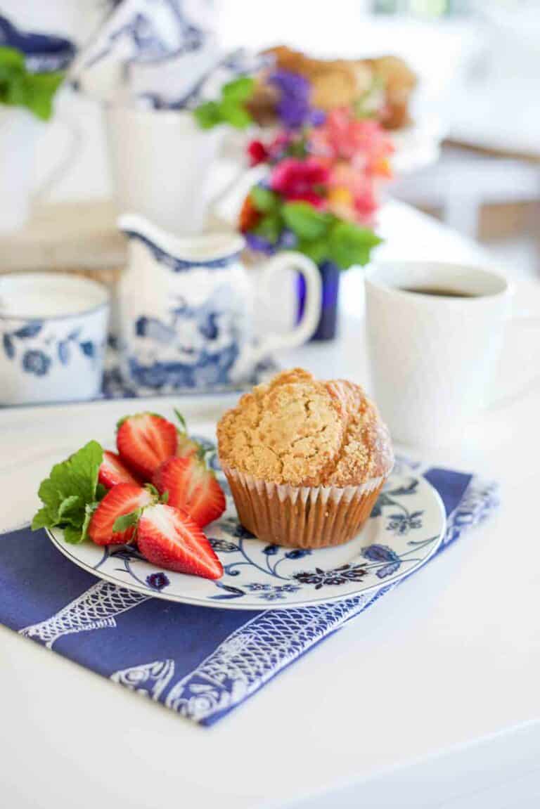 Summer Perks: Easy Ideas For A Company Worthy Summer Coffee Bar ...