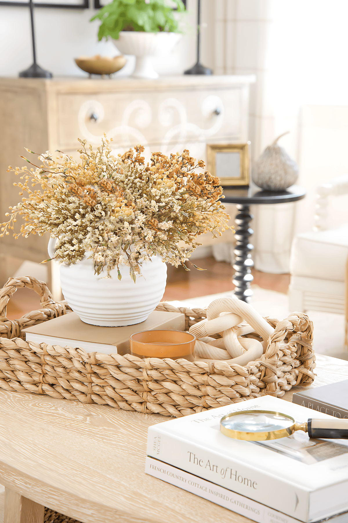Ideas For Styling Beautiful Fall Vignettes For Any Room In Your Home ...