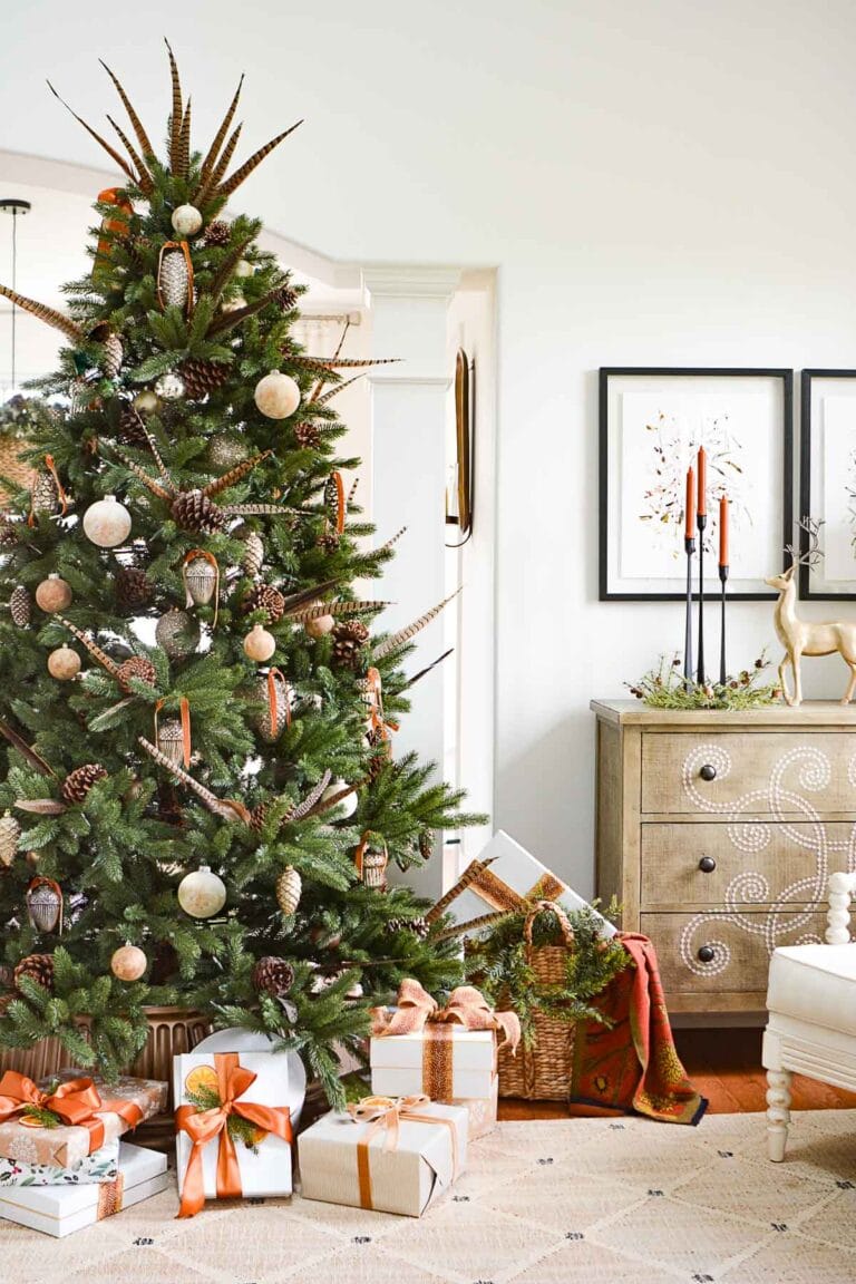 How To Choose The Perfect Christmas Color Palette - StoneGable