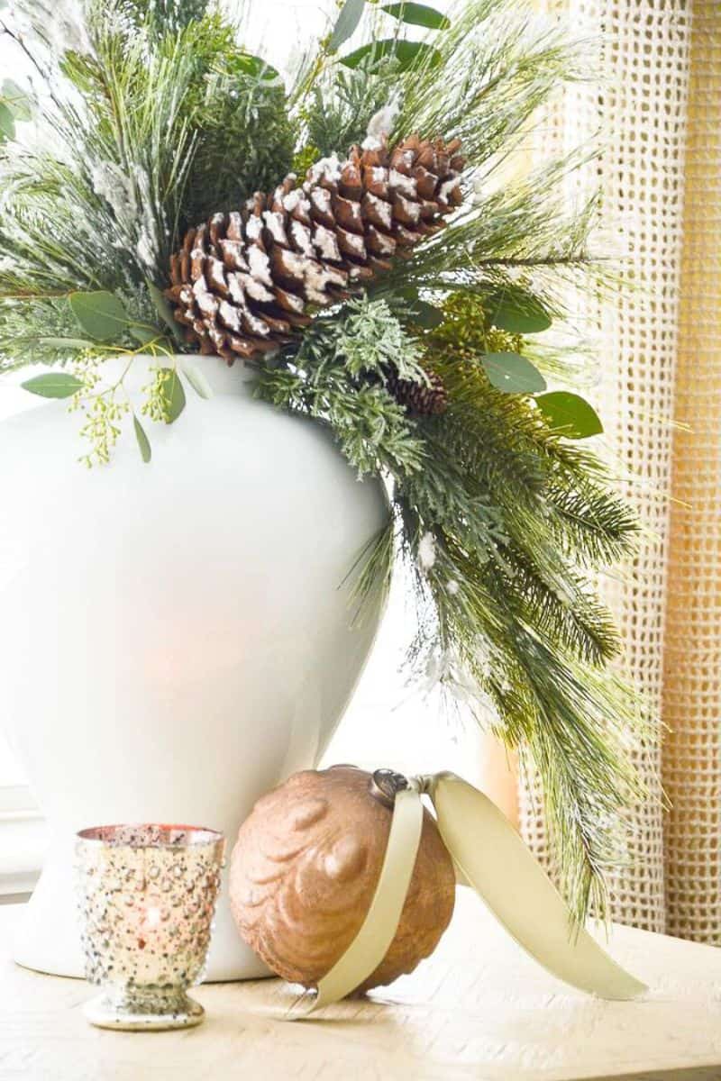 60+ Creative Christmas Vignette Ideas for Every Room - StoneGable