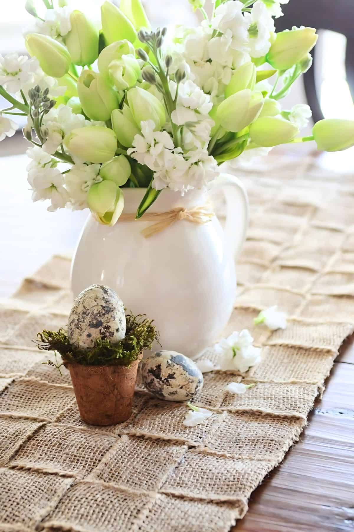 6 Iconic Easter Decorations To Tuck Into Your Spring Decor - StoneGable