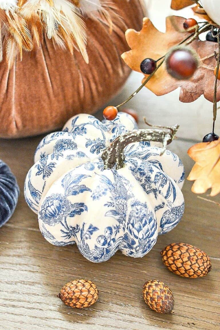 Decorating With Pumpkins: Creative Ideas for Inside And Out - StoneGable