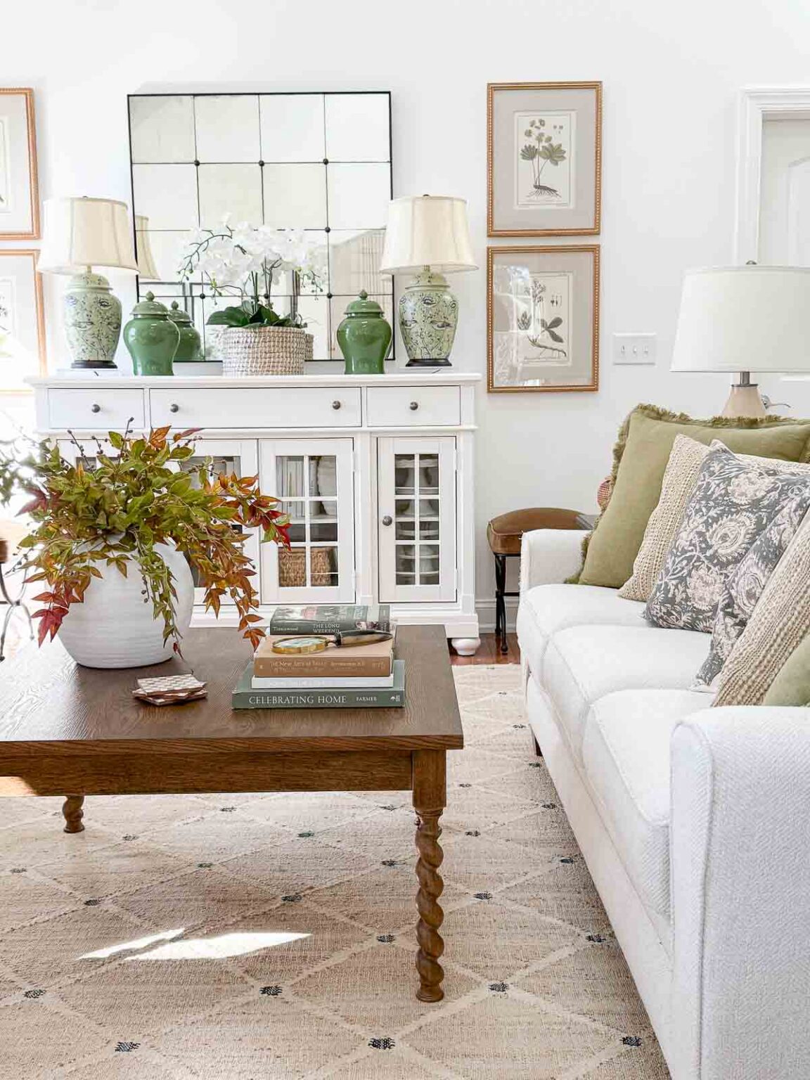 Mixing Decorating Styles: 9 Tips For A Beautiful Home - StoneGable